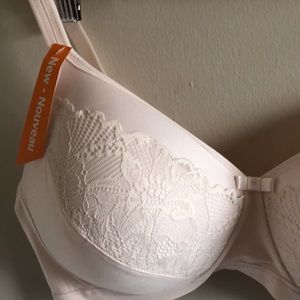 Wonderbra | Intimates & Sleepwear | For 100 Wire Free Plus Size ...